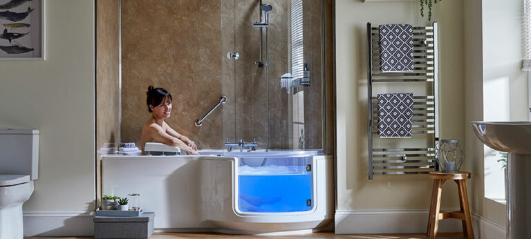 Advice | 3 Aids for Getting In and Out The Bath | Assistive Bathing